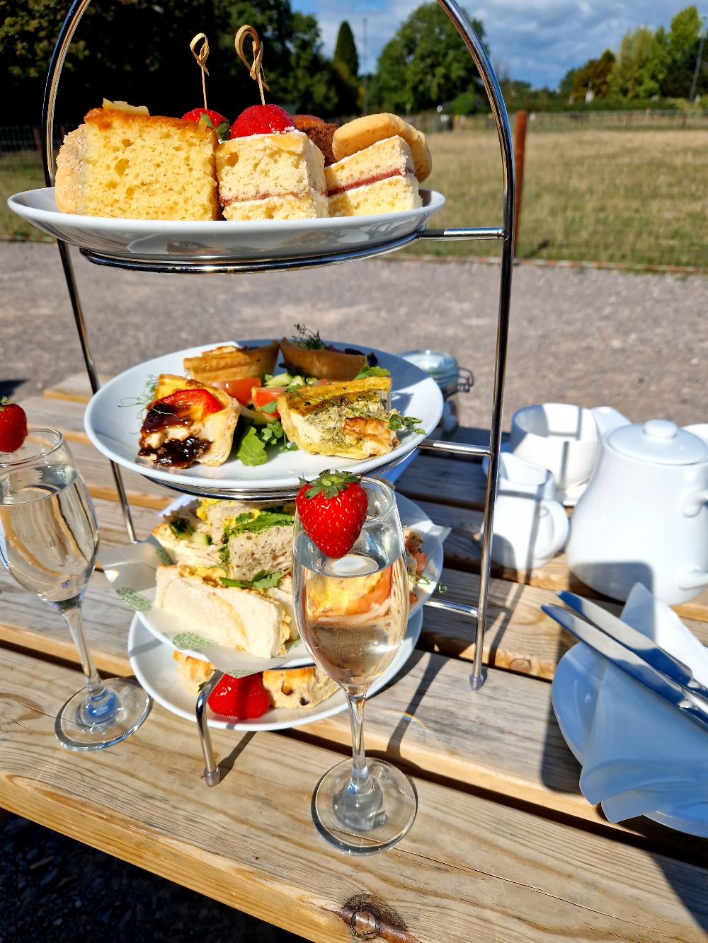 Afternoon Teas & Cake Tapas